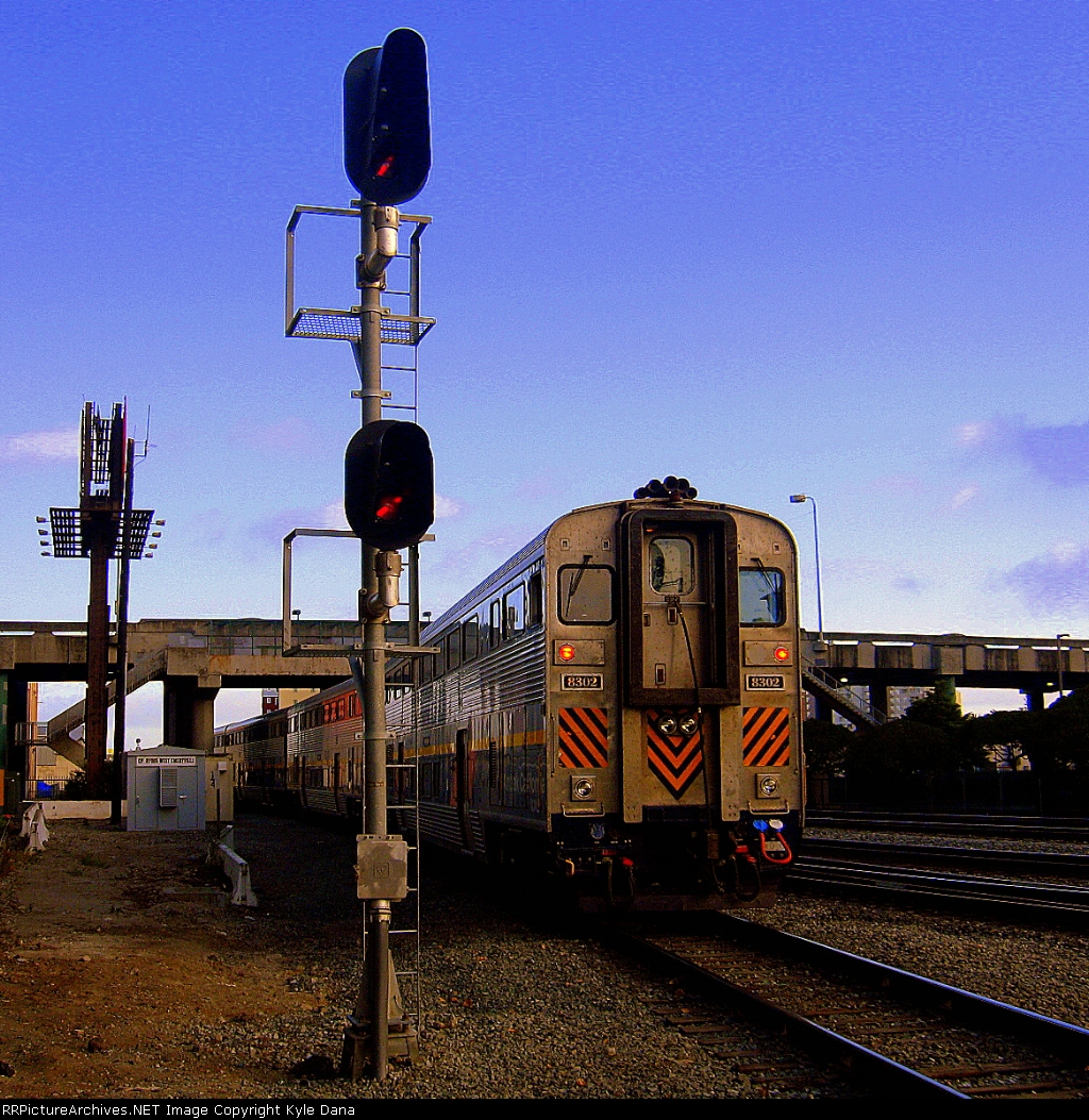 CDTX 8302 on Amtrak 715